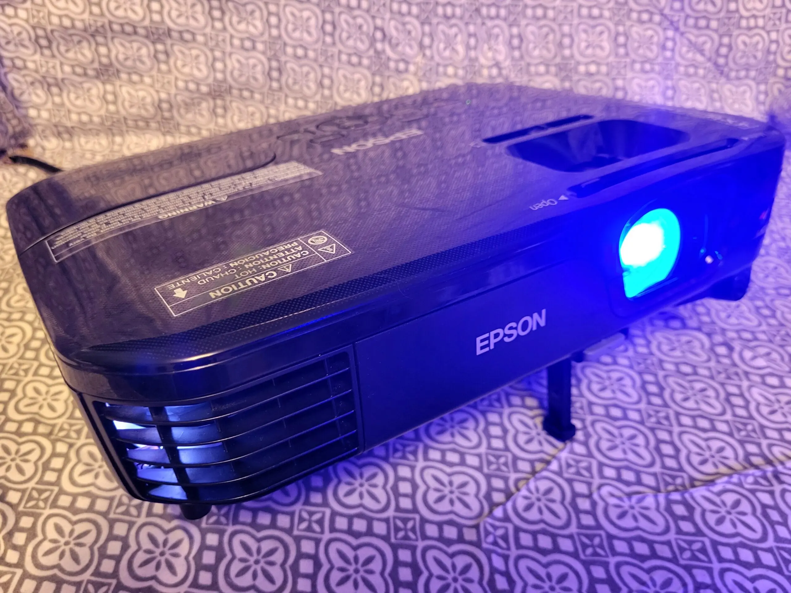 Epson EX5210 Projector - Minor Exterior Damage - Letalia's Loot Used ...